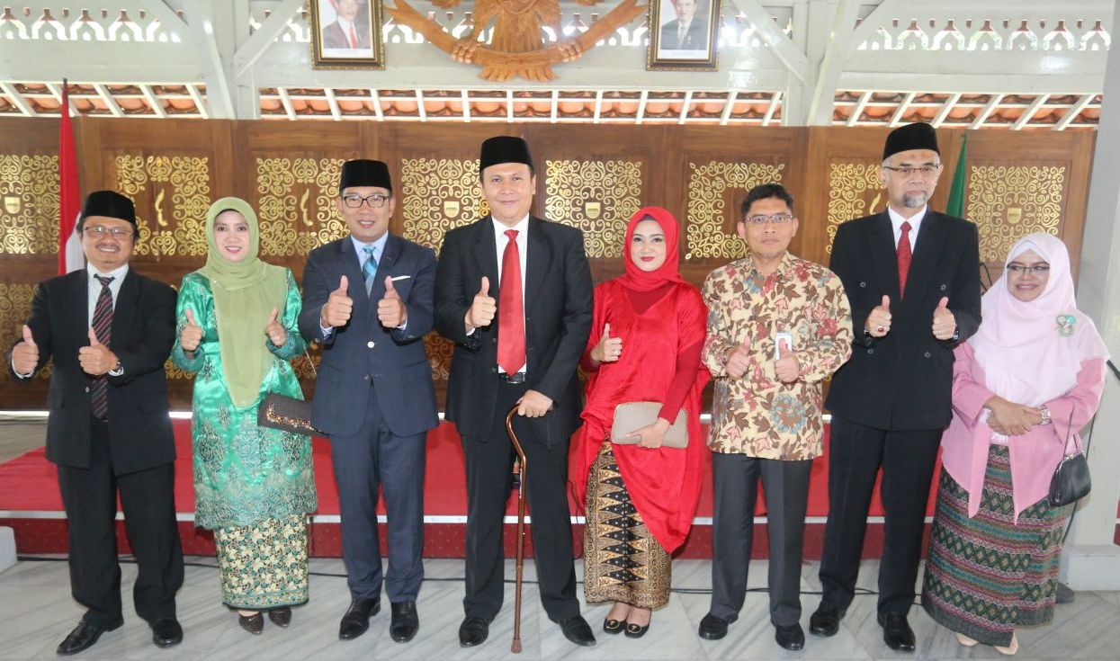 Dewan Pengawas PD BPR Kota Bandung Dilantik - Bale Bandung